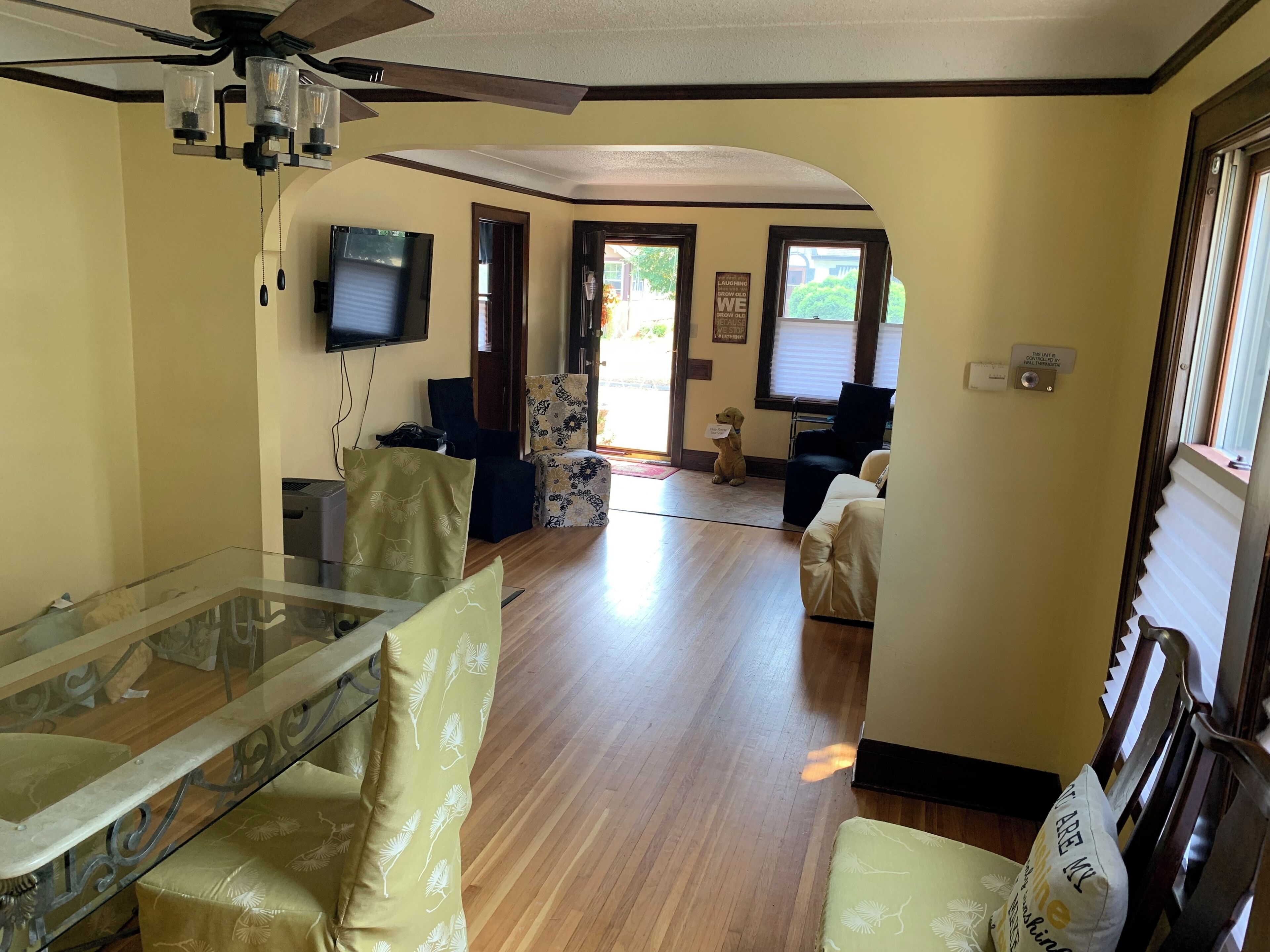 2-bedroom Bungalow In Lovely Minneapolis With Cool Ac Breeze - Maple Grove, MN