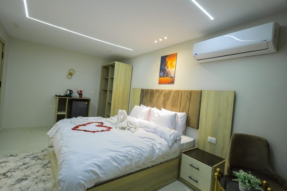 First site of pyramids view hotel Reviews, Deals & Photos 2026 - Stayz