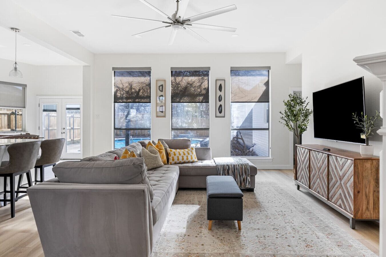 Casa Blanca Retreat - Swimming Pool & Jacuzzi - Allen, TX