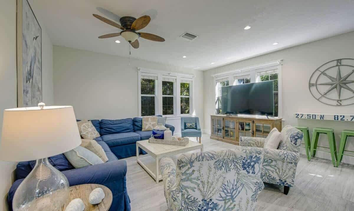 Conch House~waterslide, Pool/spa - Holmes Beach, FL