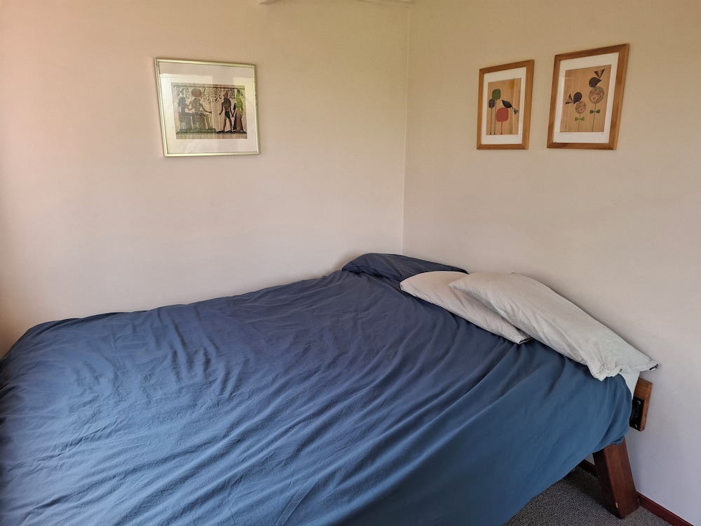 Cabin between two lakes. Reviews, Deals & Photos 2026 - Vrbo