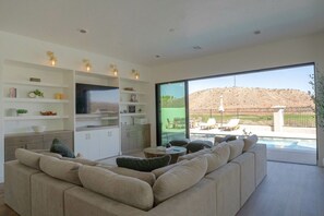 Casa superluxo, varanda, vista para a montanha | Área de estar