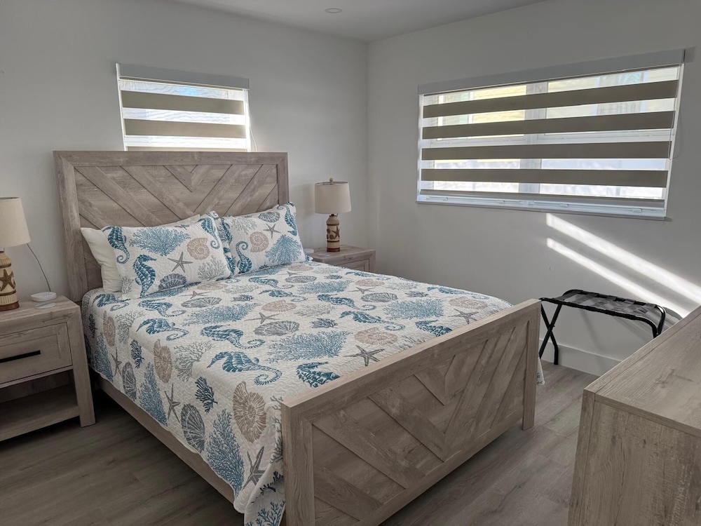 Lemon Fish Casita, Canal Front in Saint James City Florida. - Saint ...