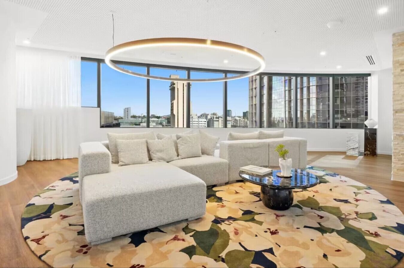 Tokyo Calm | Elegant Cbd Escape At Queens Wharf - Milton