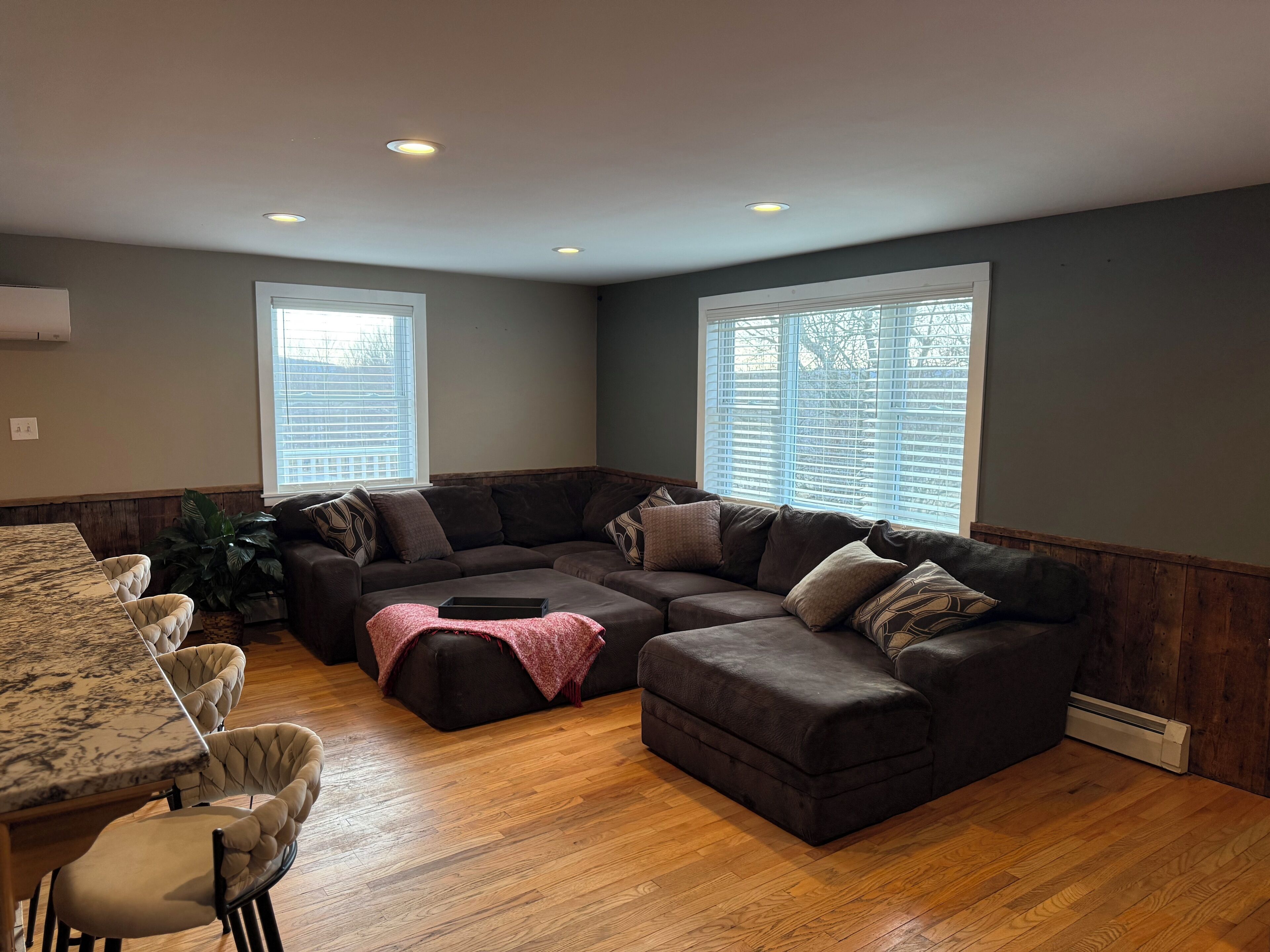 Charming 4-bedroom House With Big Yard In Poultney - Hampton, NY