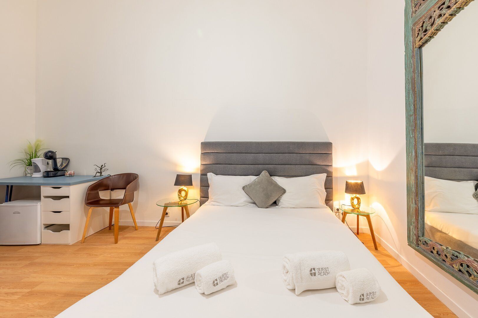 Apartamento (Room with Patio)