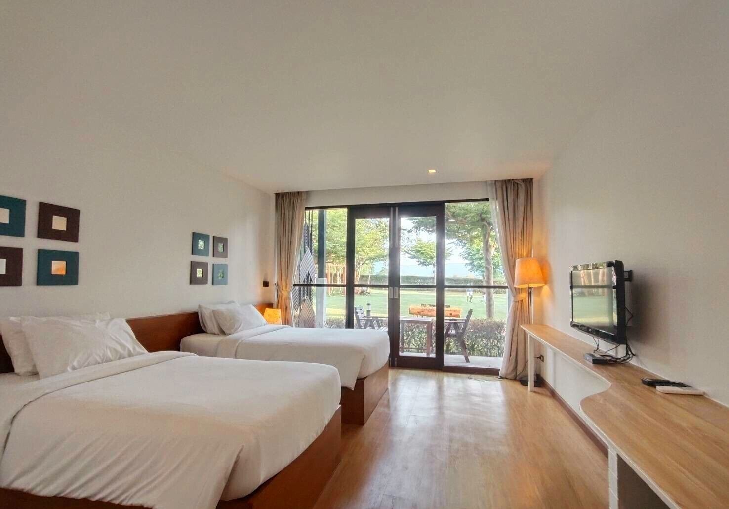 Quarto Twin Standard, vista para a montanha | Roupa de alta qualidade, secretária, Wi-fi grátis 