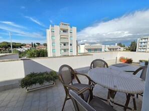 Quarto Triplo Comfort, 1 quarto, terraço, vista para o mar | Vista do quarto
