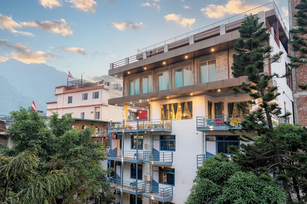 Zoukstayz - Rishikesh