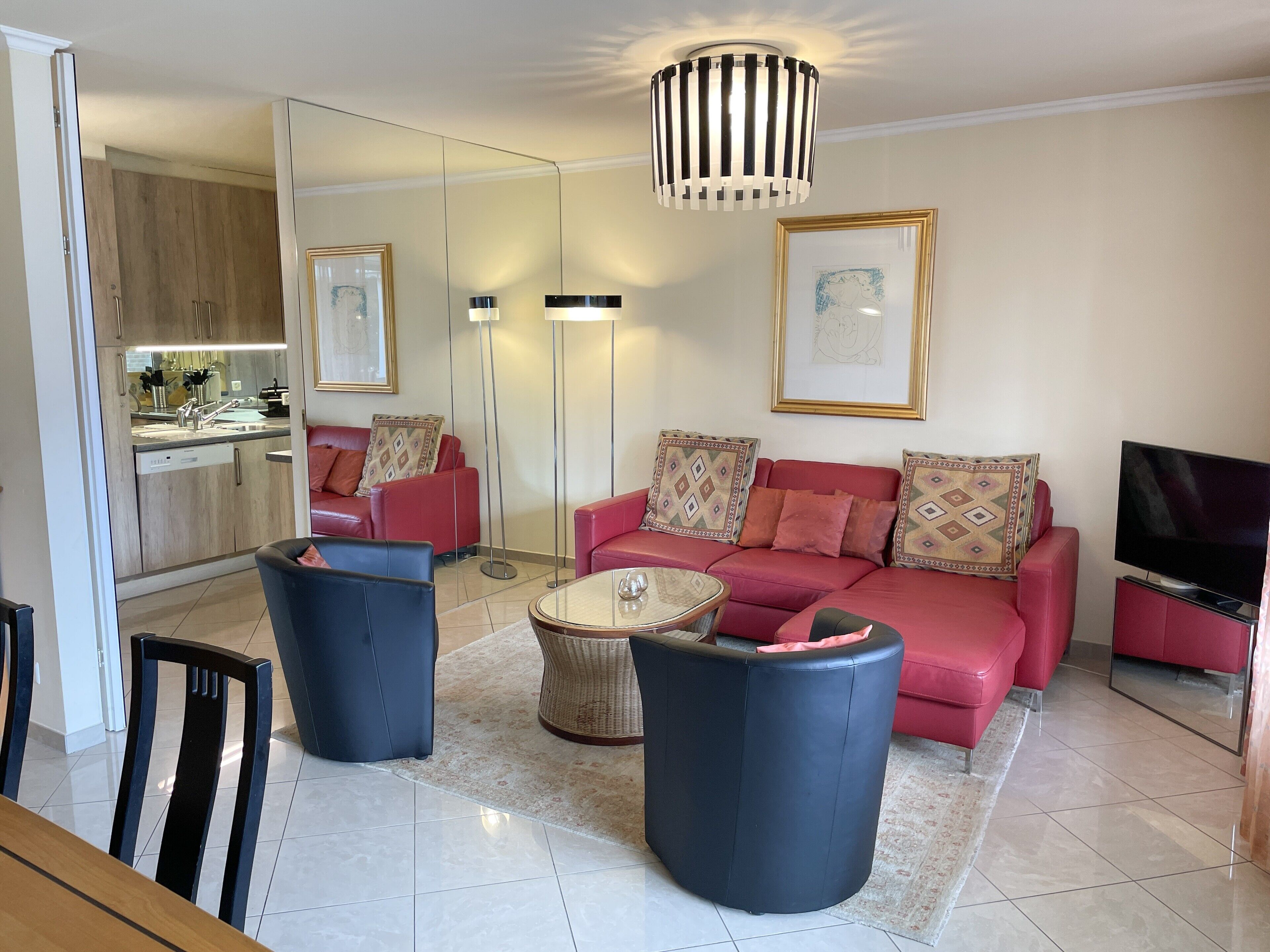 Appartement In Exklusiver Seelage Mit Blick Auf Die Grünanlage Und Den Lago Magg - Cannobio