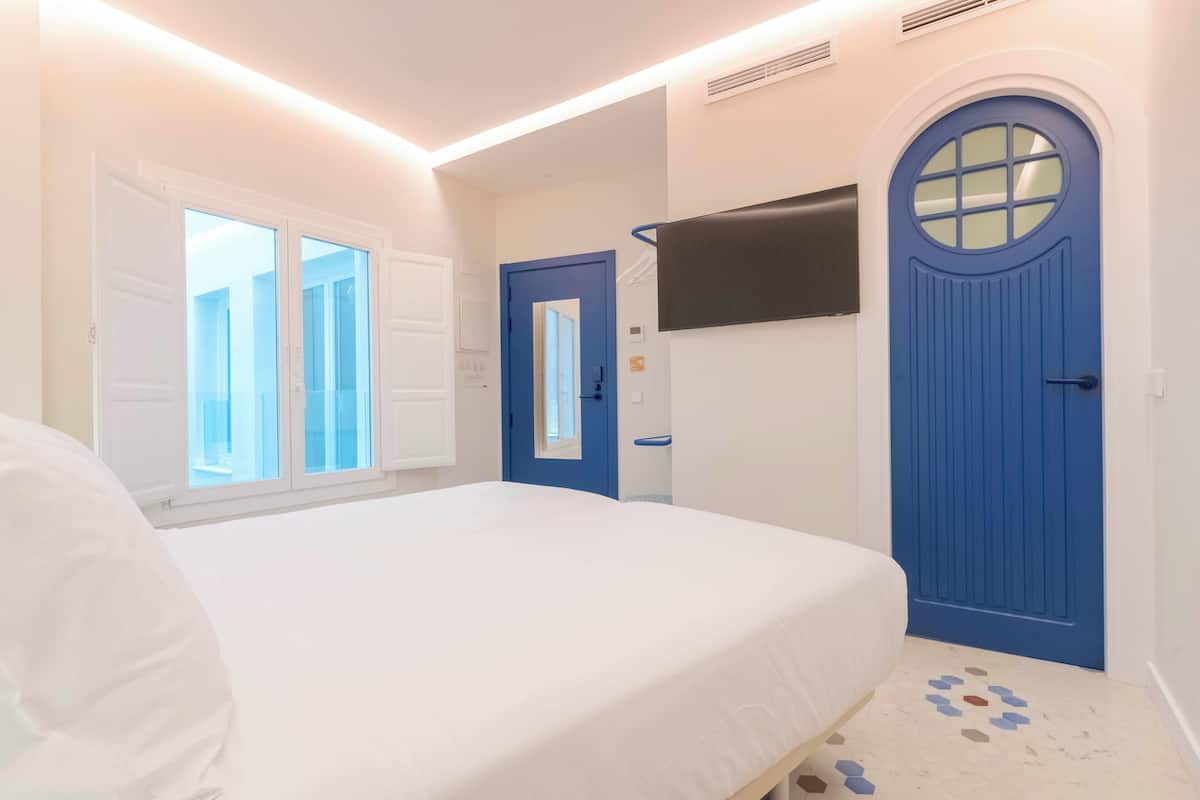 Quarto Duplo Standard | Cofre no quarto, cortinas/cortinados opacos, quartos insonorizados