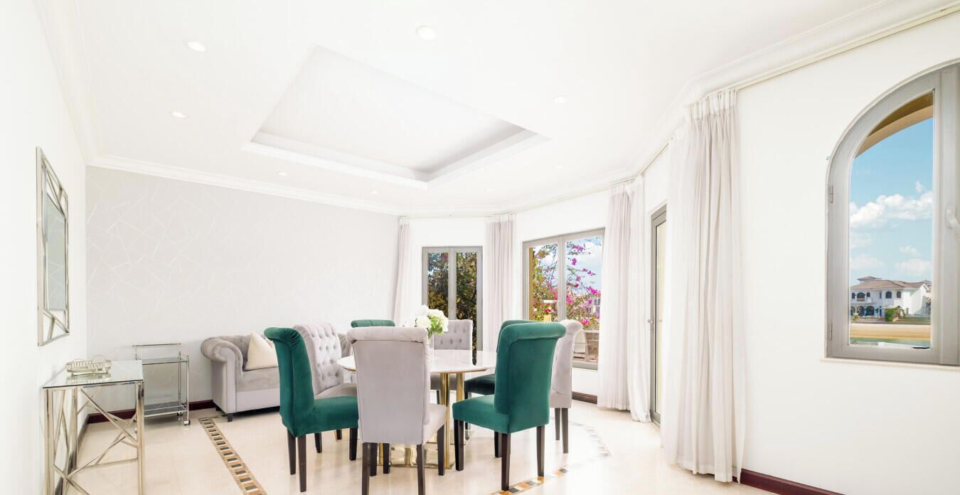 Lux The Ocean Pearl Villa - Dubai