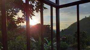 Quarto Deluxe, varanda, vista para a montanha | Interior