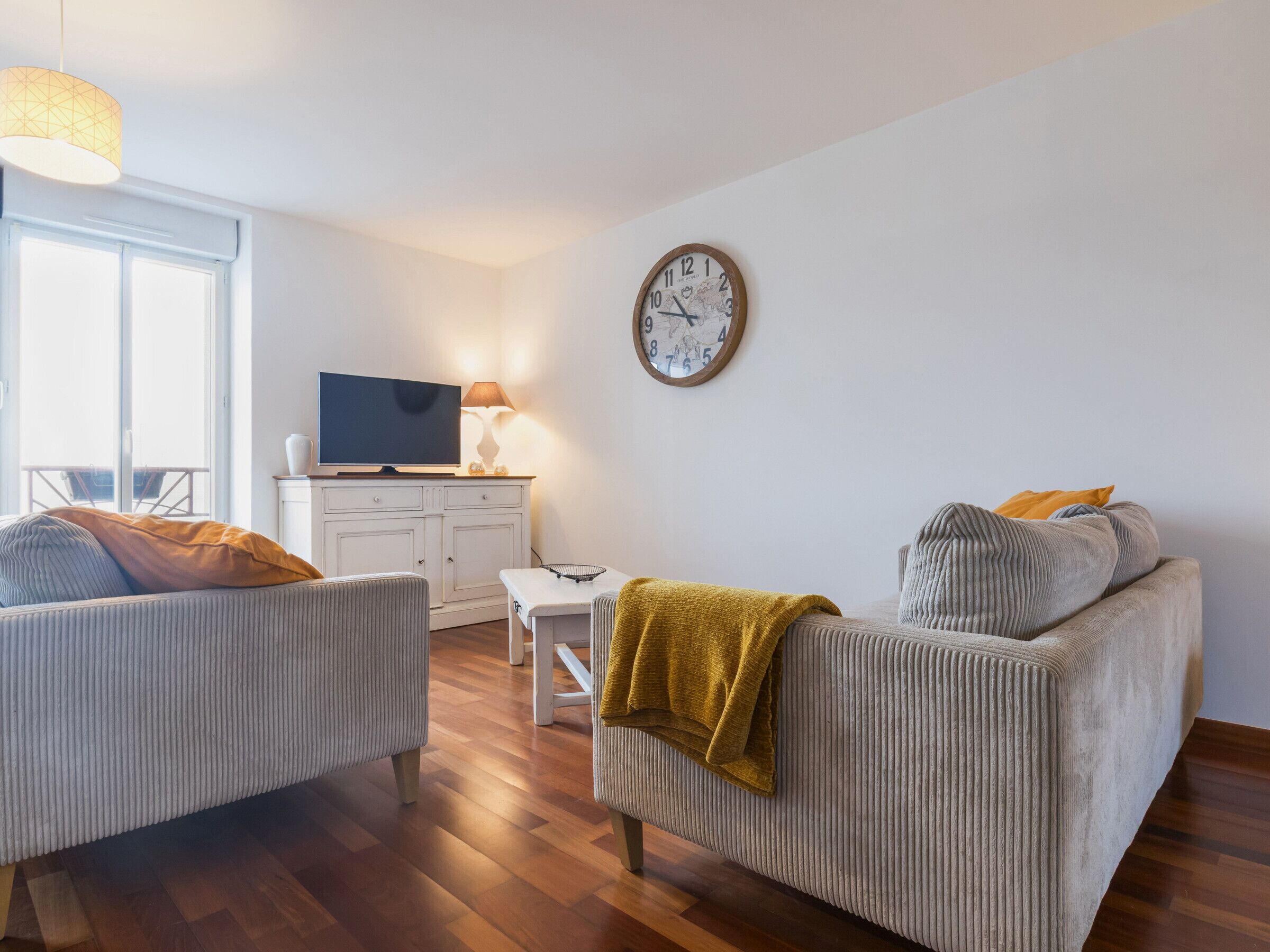 Quiet Duplex Near Beach, Secure Parking, Small Pet Allowed - La Bernerie-en-Retz