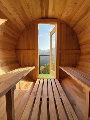 Quarto Duplo ou Twin Comfort, varanda, vista para a montanha | Sauna