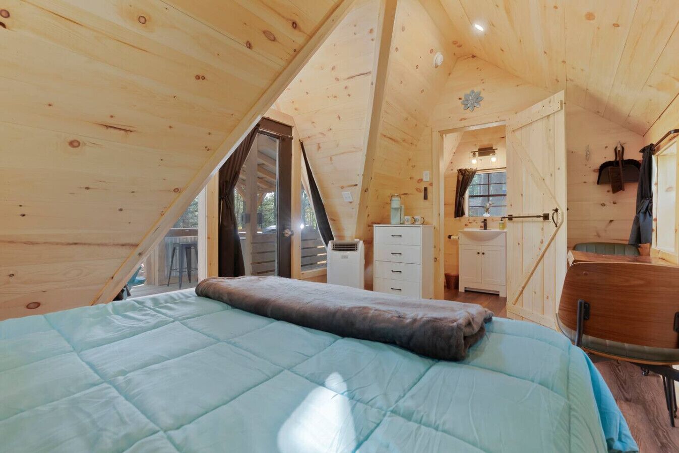 Secluded A-frame Cabin Near Ponds Oxford - Minot, ME