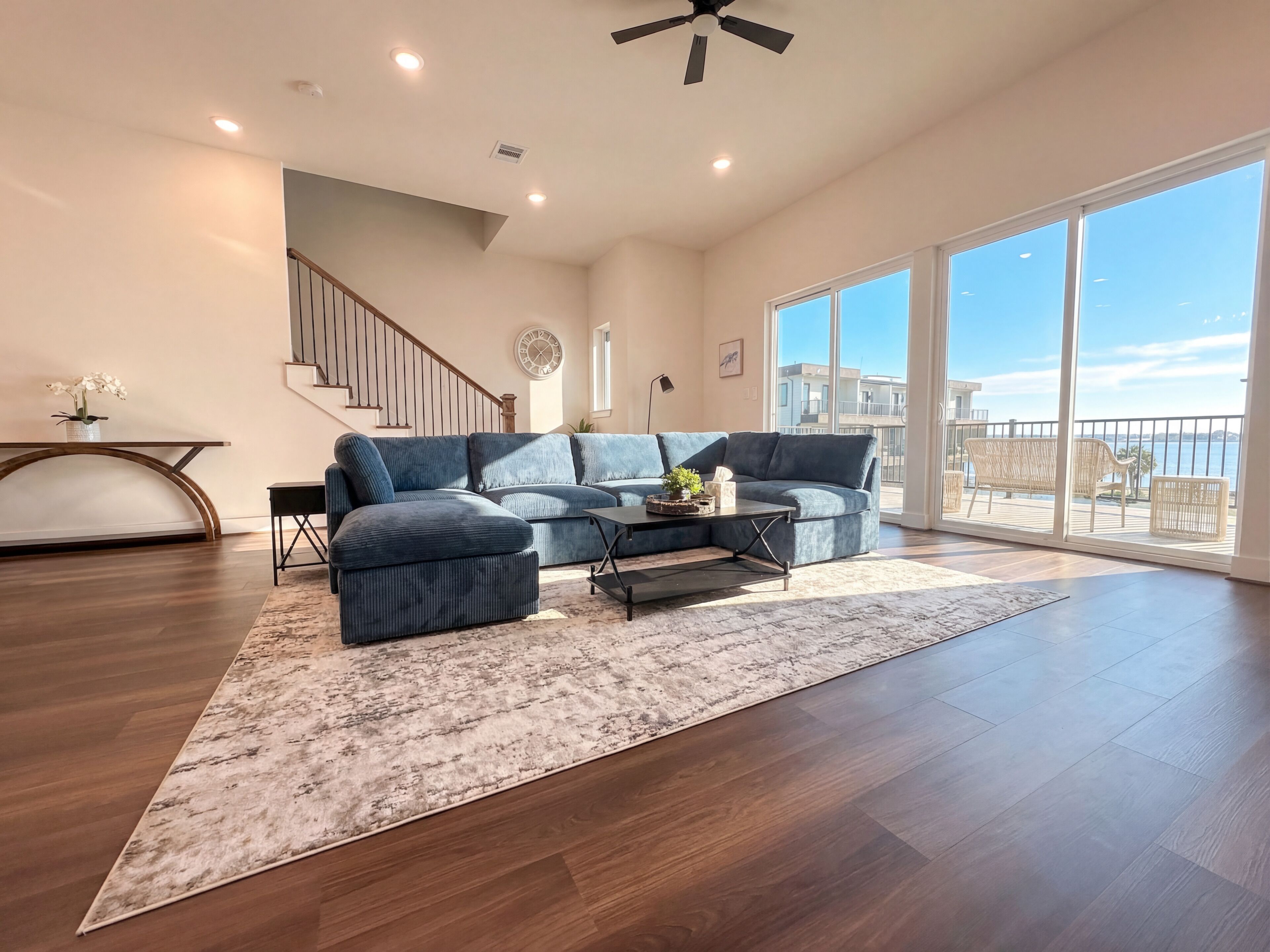 New Modern Lakeview Townhome - Near Nasa & Kemah - Kemah, TX