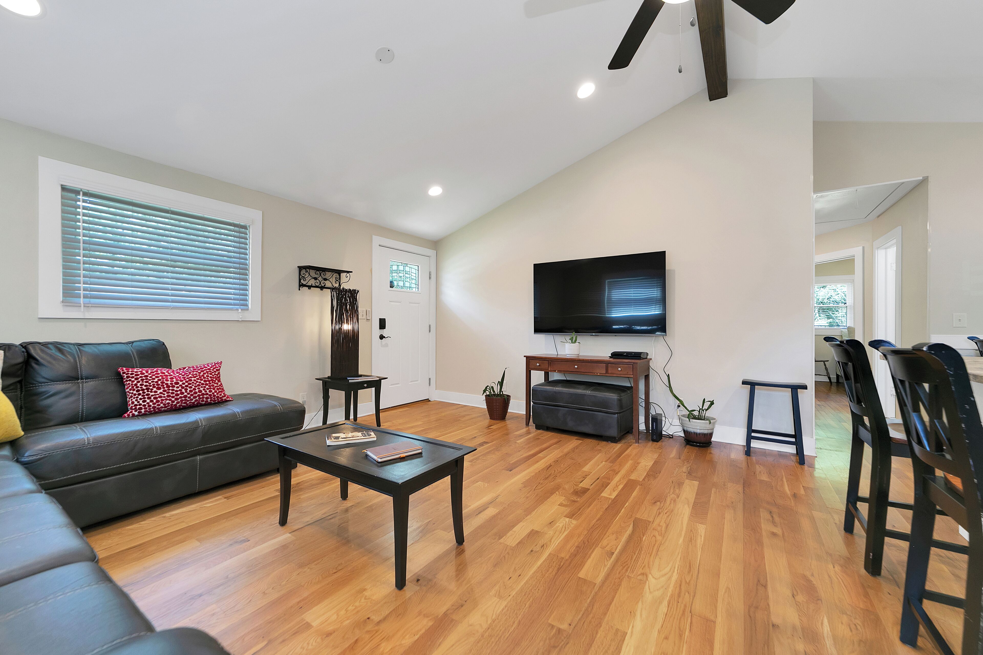 Colwell Cottage  Private 3br Home With Fire Pit Near Downtown Brevard - Brevard, NC