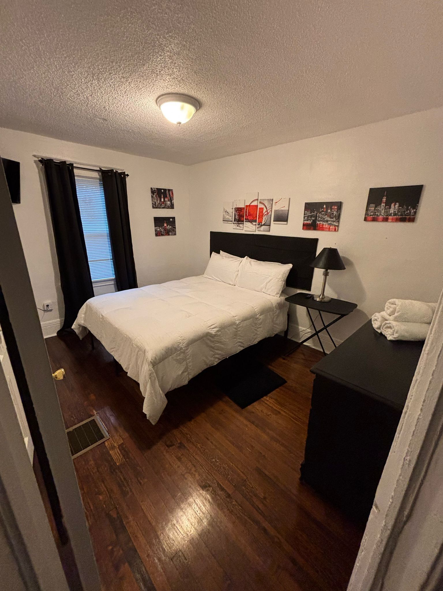 Rochester's Relaxing Red Home: Modern Kitchen & Bathroom Designed For You! - Rochester, NY