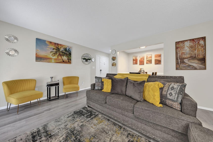 2-bedroom Apartment In Peaceful Birmingham With Ac And Fitness Room - 리즈