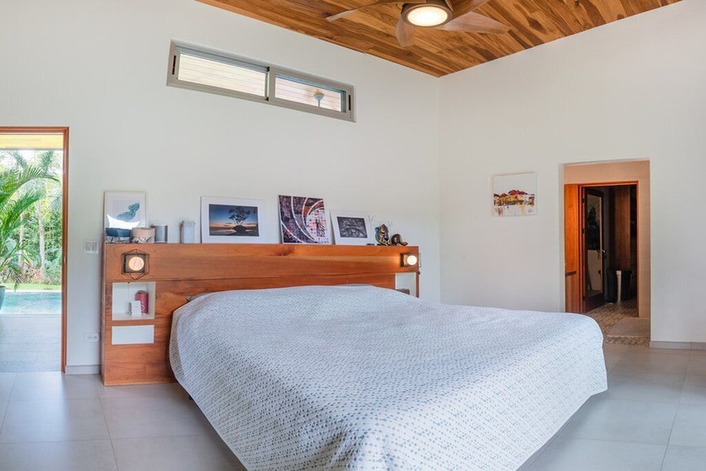 Modern Jungle Home in Ojochal with Year Round Sunsets Reviews, Deals ...