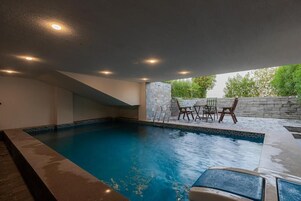 Piscina interior 