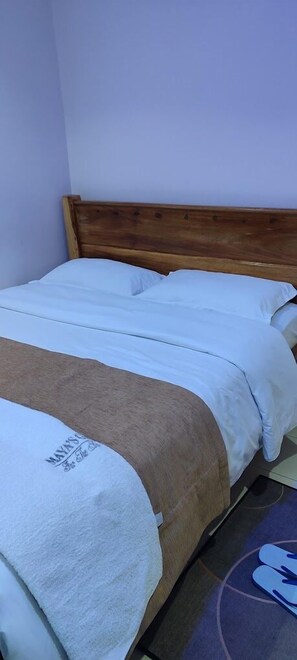 Quarto Individual Deluxe | Wi-fi grátis, roupa de cama fornecida 
