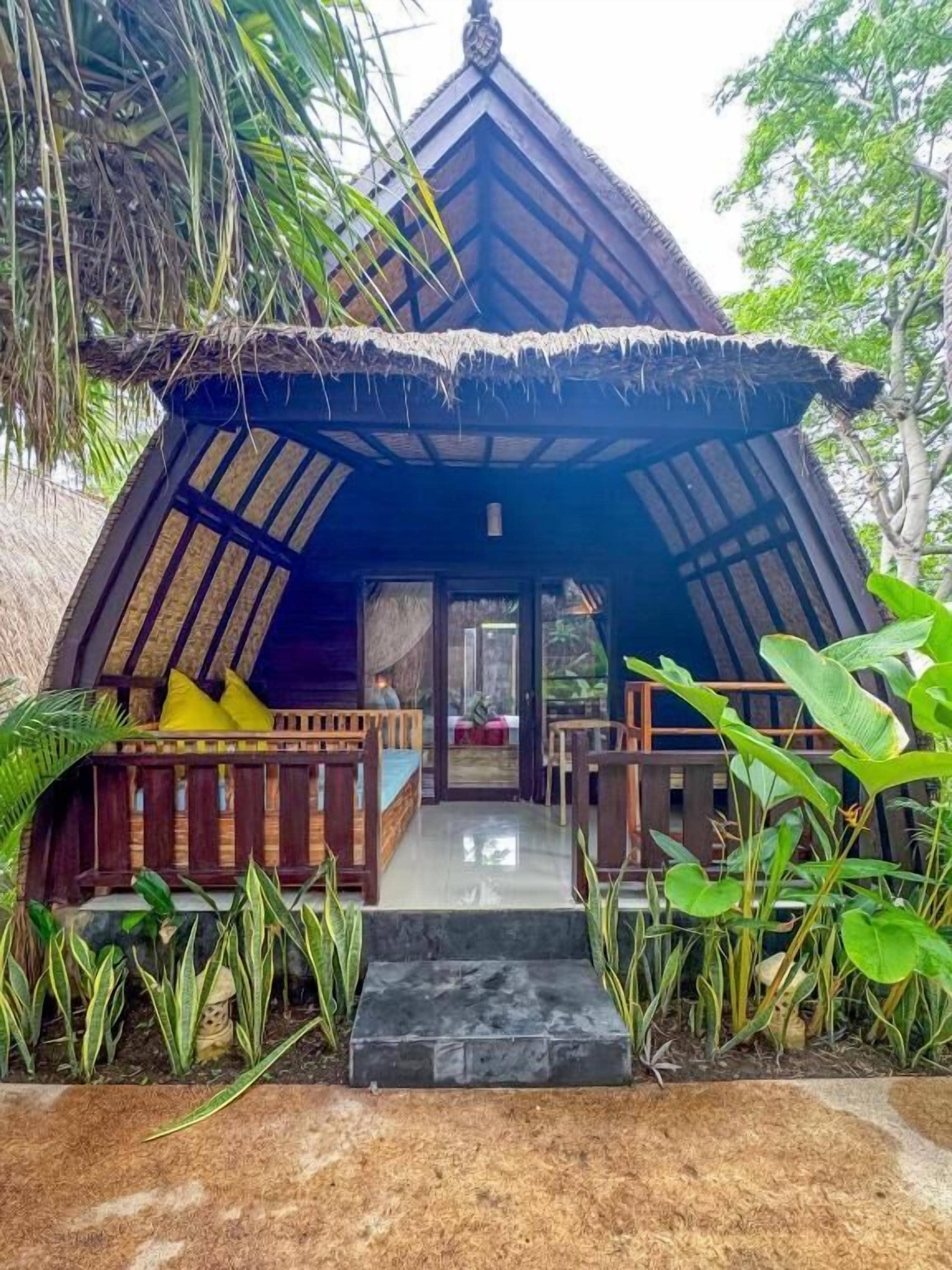 Quarto Duplo Superior, 1 cama king-size, não fumadores, vista para a piscina | Minibar, cofre no quarto, Wi-fi grátis, roupa de cama fornecida 