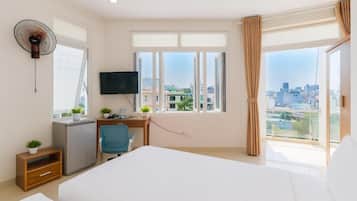 Quarto Duplo ou Twin, varanda | Secretária, Wi-fi grátis, acesso para cadeira de rodas