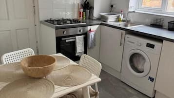 Apartamento, 2 quartos, vista para o jardim | Parte interna