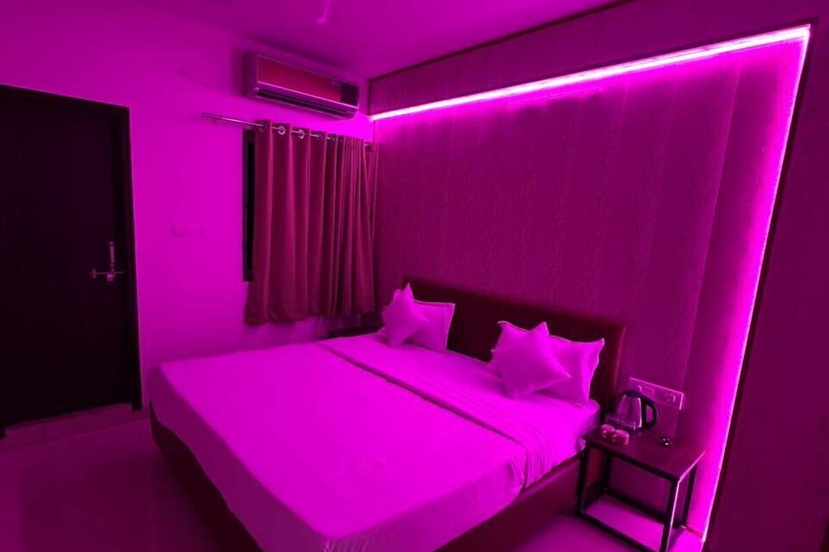 Quarto luxo | Acesso grátis à internet com fio