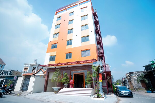 Mona Home - Thuận An