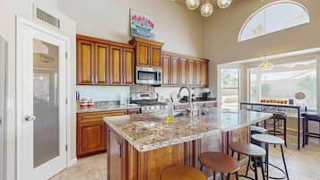 Casa (3 Bedrooms) | Parte interna