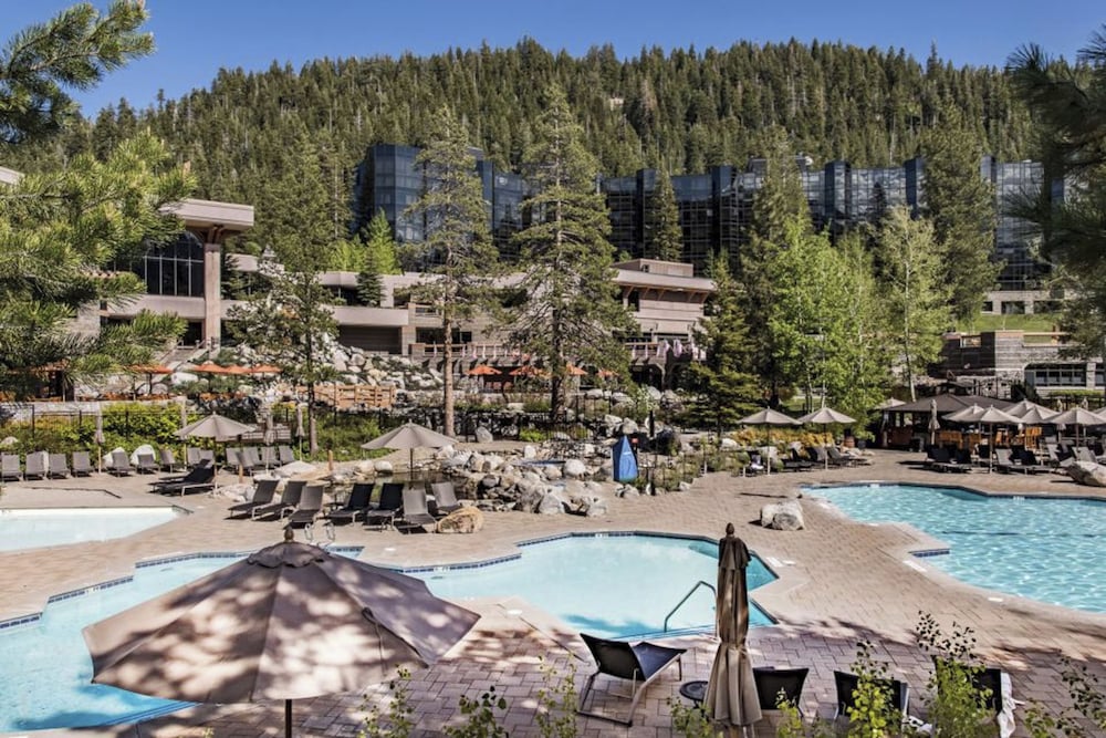 Valley-view Condo W/ Resort Amenities - Tahoe City, CA