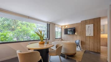 Casa | 2 quartos, internet de alta velocidade