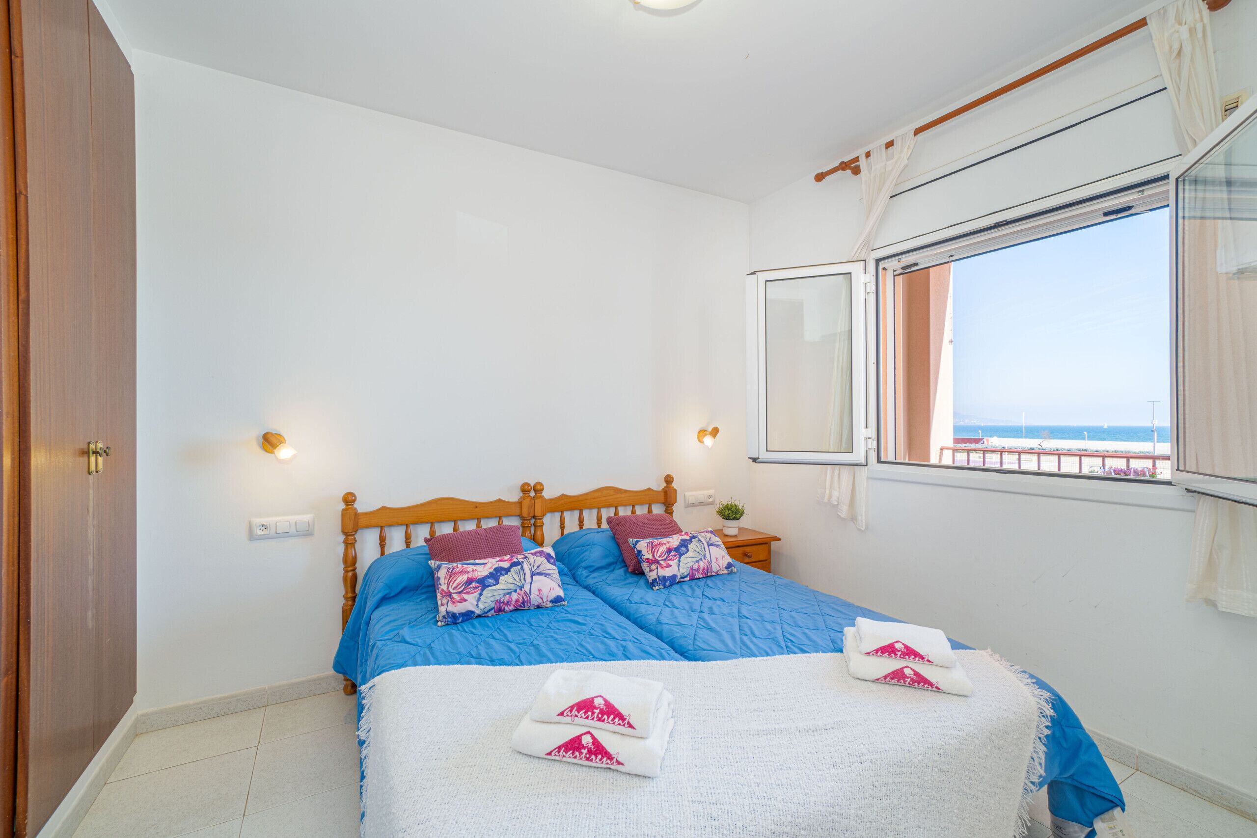 0090-marenostrum Appartement En Face De La Mer - Empuriabrava