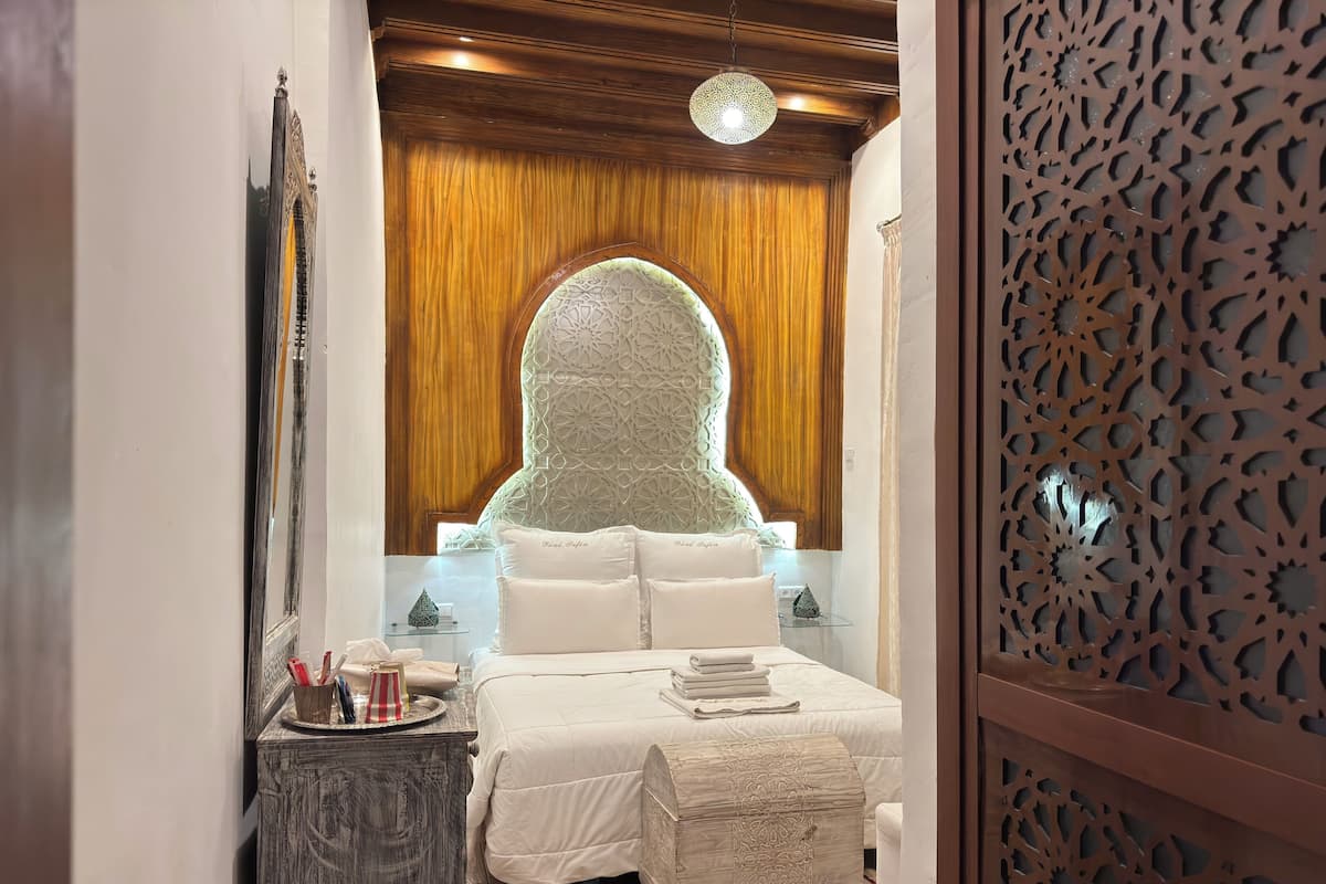 Quarto Duplo Standard, no rés do chão | Lençóis de algodão egípcio, roupa de alta qualidade