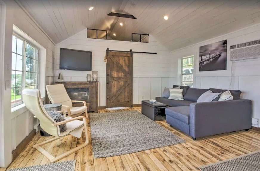 Cozy Cottage On South Long - Brainerd, MN