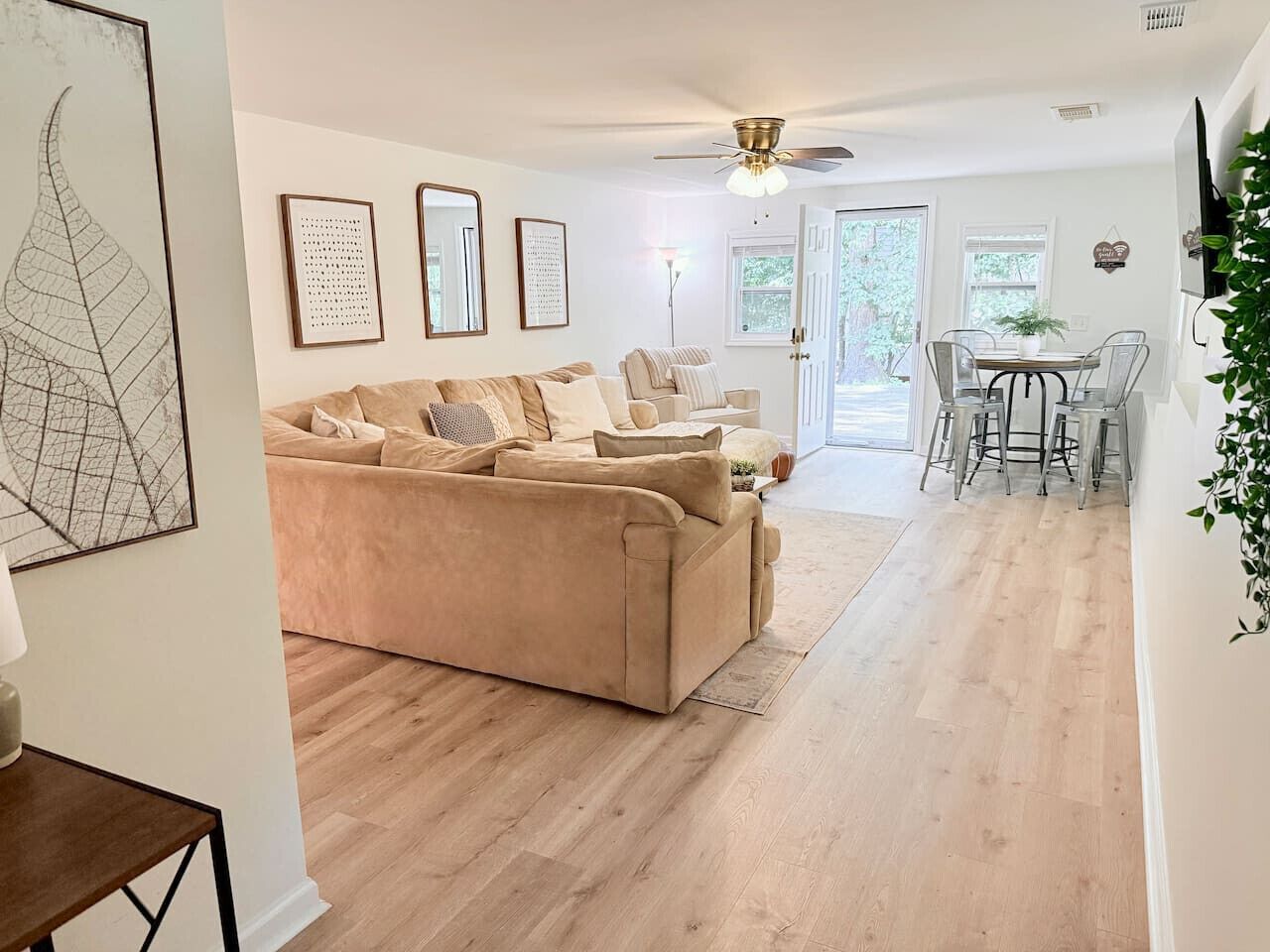 Modern 1 Br Basement Suite Near Lakepoint & Ksu - Canton, GA