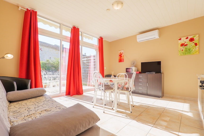 Cottage 'Gîte Coquelicot' Met Gedeeld Zwembad, Wifi En Airconditioning - Ruoms