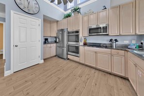 Condo, várias camas (The Terrace at Pelican Beach Unit 160) | Cozinha privada