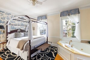 Quarto casal premier, vista para a cidade | Individualmente decorados, individualmente mobiliados, cortinas blackout