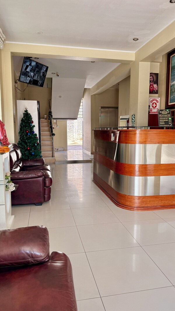 Hotel Ikasur - Ica