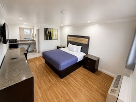Quarto casal luxo | Escrivaninha, Wi-Fi de cortesia