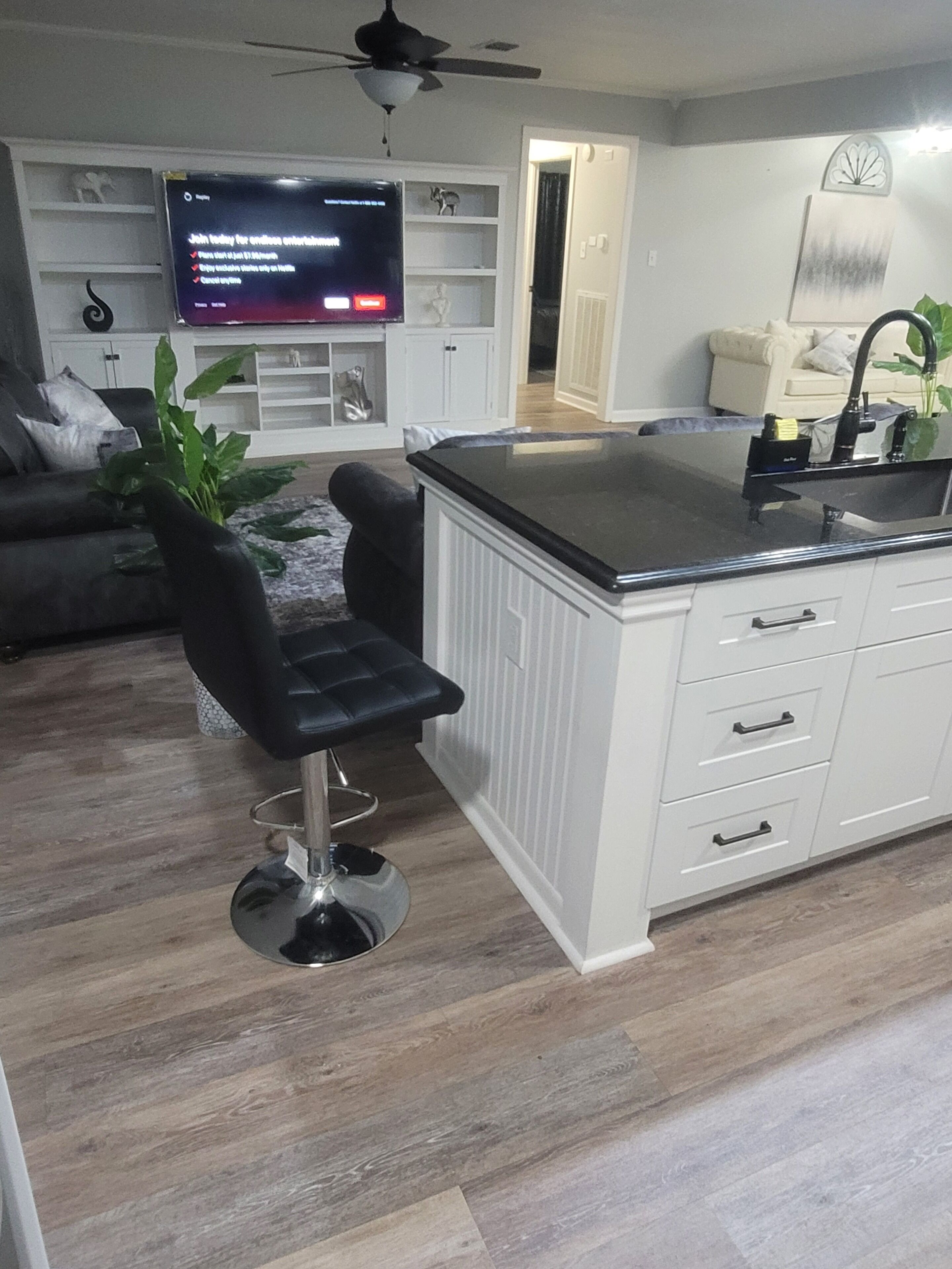 Spacious 5-bedroom 2 Story Space, To Accommodate All Of Your Needs - Texarkana, AR