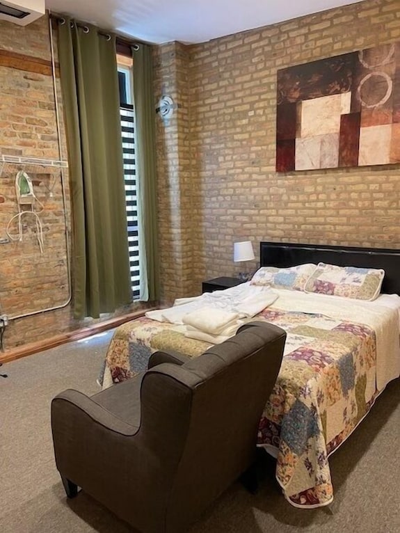 Furnished Rooms In Chicago Downtown River North - Sheridan Park - Chicago