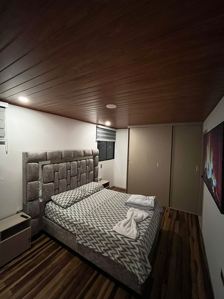 Apto Domus - Pamplona