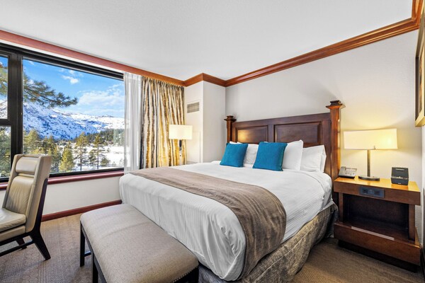 High Sierra Summer Stay In Everline Resort & Spa! - Lake Tahoe