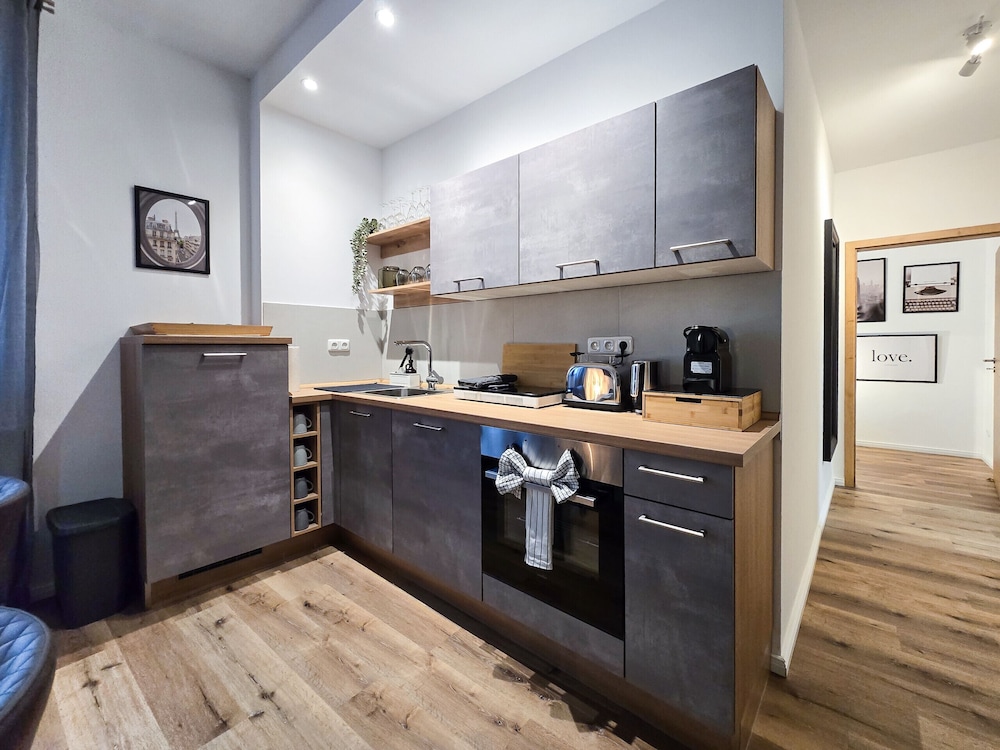 Alpha Apartments: 3BR Prime Suite, Elite Quarters - Dortmund | Vrbo