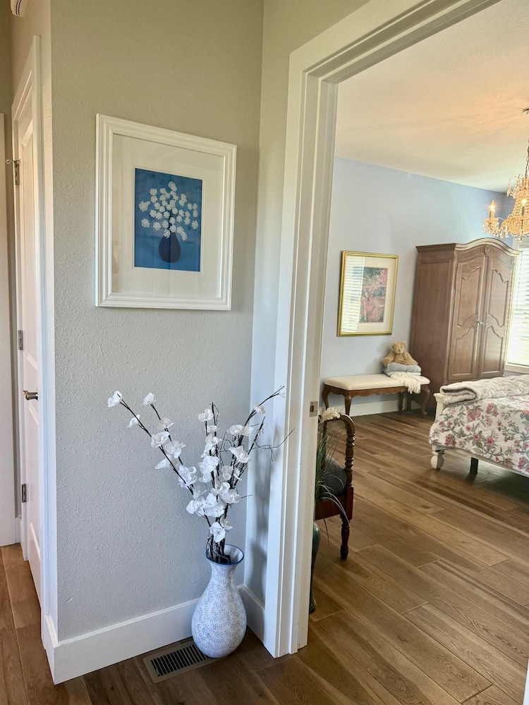 Clean, Cozy 1-bedroom house in peaceful country setting Reviews, Deals ...